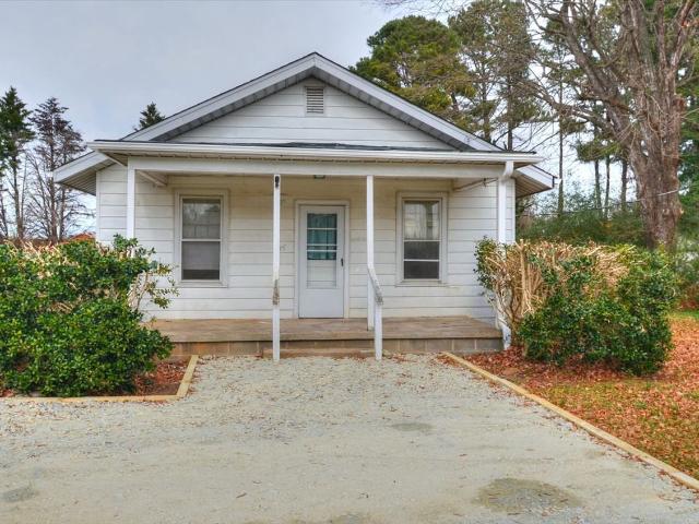 4 Bedroom Home for Rent at 3511 Forrest Ave, Efland, NC 27243