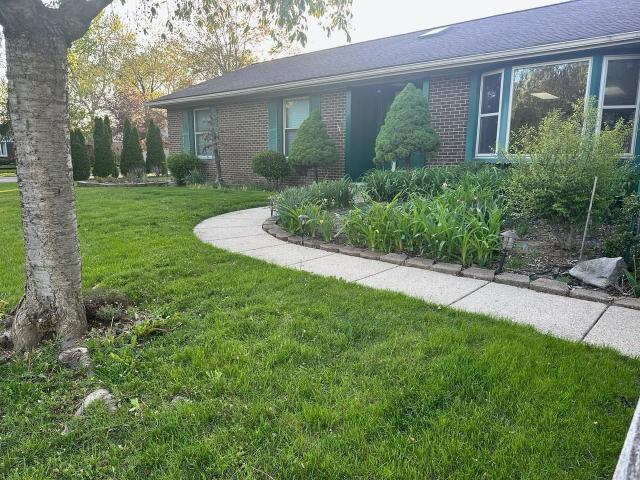 4 Bedroom Home for Rent at 353 Hollywood Dr, Saline, MI 48176
