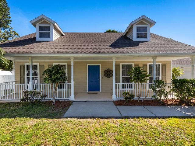4 Bedroom Home for Rent at 3763 Saint Charles Cir, Sarasota, FL 34233
