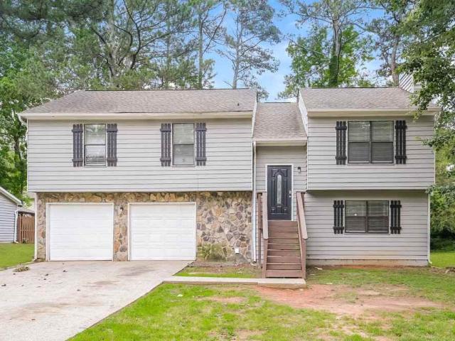 4 Bedroom Home for Rent at 3824 Princess Ct, Lawrenceville, GA 30044