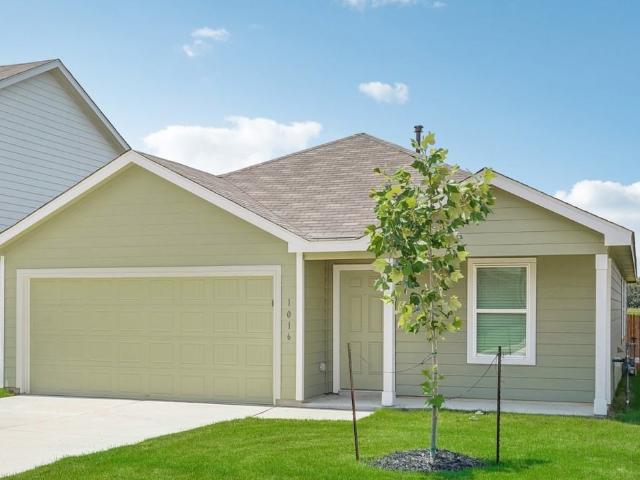 4 Bedroom Home for Rent at Barbarosa Rd & Alves Ln #4 2, New Braunfels, TX 78130