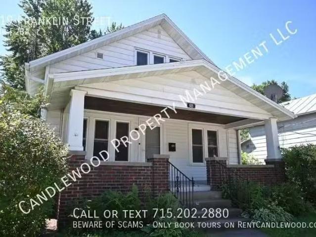4 Bedroom Home Located In Stevens Point Avail Sept. 1st! 619.