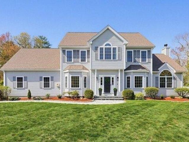 4 bedroom, Hopedale MA 01747 LS102256601