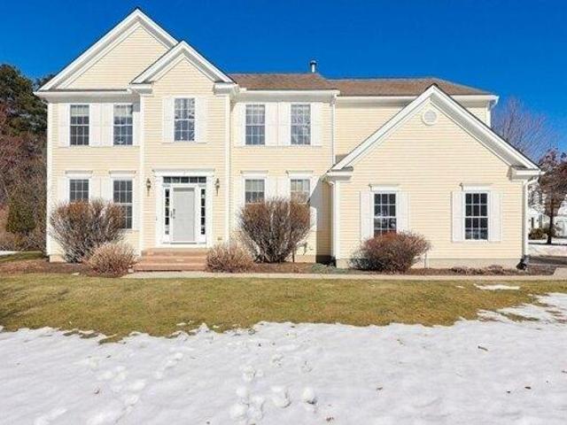 4 bedroom, Hopkinton MA 01748 LS102860584