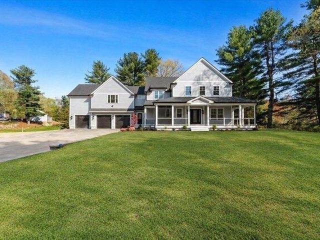 4 bedroom, Hopkinton MA 01748 102372674