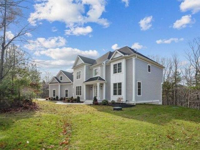 4 bedroom, Hopkinton MA 01748 102479938