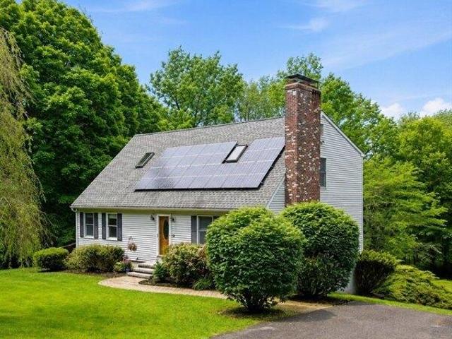 4 bedroom, Hopkinton MA 01748 103849773