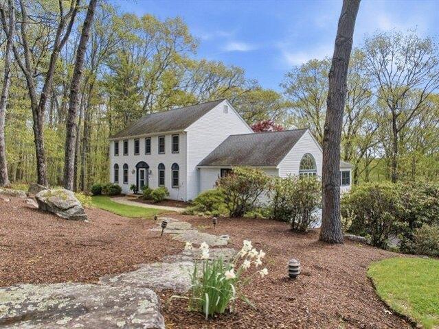 4 bedroom, Hopkinton MA 01748 104189603