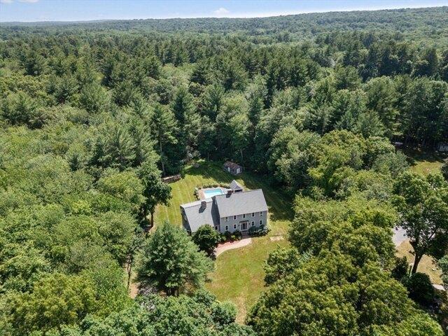 4 bedroom, Hopkinton MA 01748 105124305