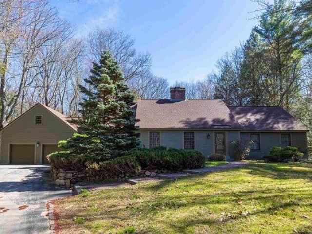 4 bedroom, Hopkinton NH 03229 102029680