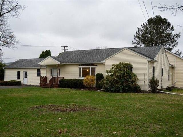 4 bedroom, Hornell NY 14843 89766348