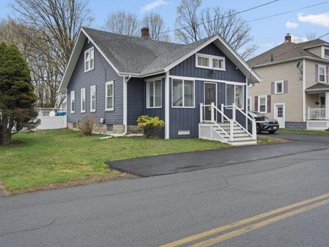 4 bedroom, Haverhill MA 01830 LS101750486