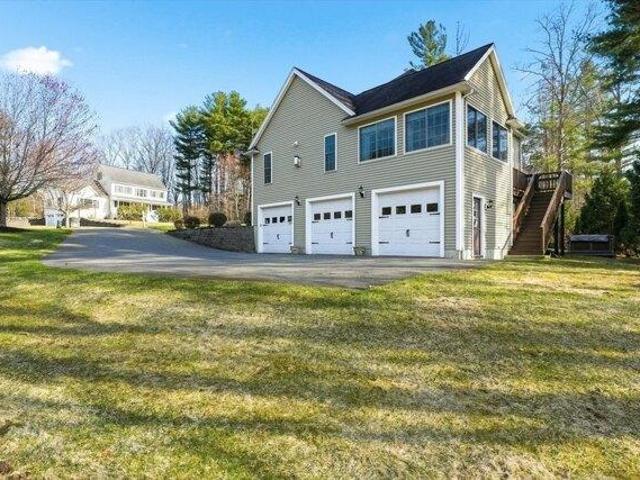 4 bedroom, Haverhill MA 01832 104760465