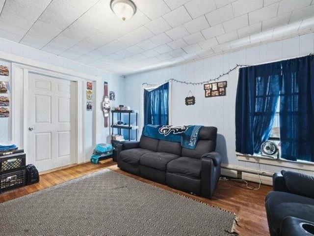 4 bedroom, Haverhill NH 03785 105127706