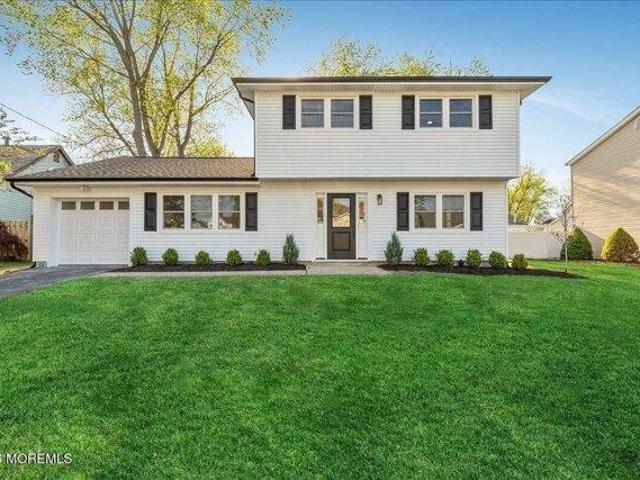 4 bedroom, Hazlet NJ 07730 102258658