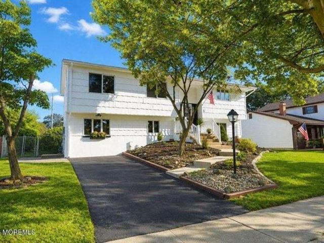 4 bedroom, Hazlet NJ 07730 105142426