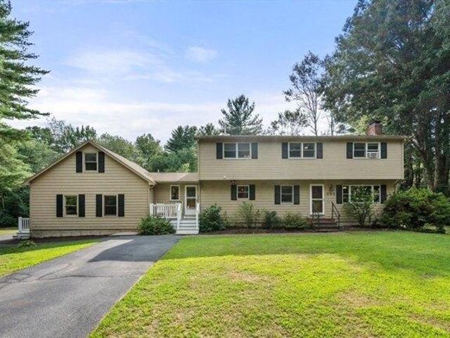 4 bedroom, Halifax MA 02338 105093952
