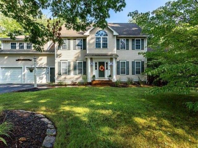 4 bedroom, Halifax MA 02338 105160164
