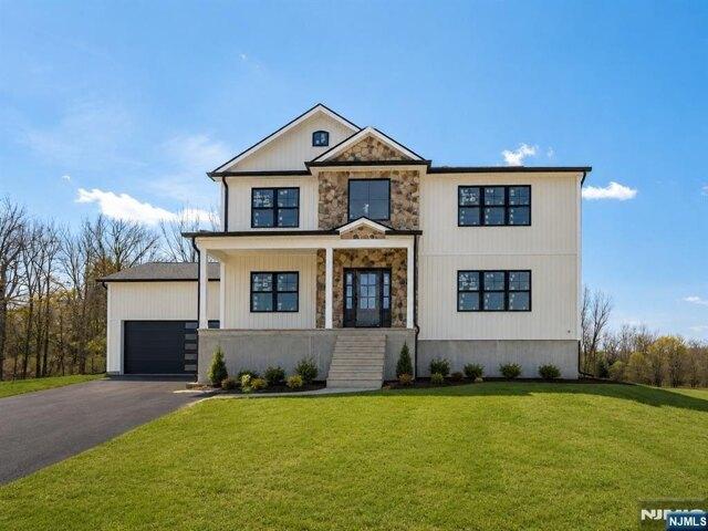 4 bedroom, Hamburg NJ 07419 105174642