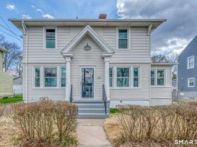 4 bedroom, Hamden CT 06514 LS102257005