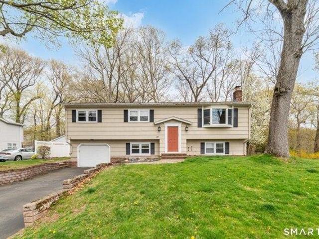 4 bedroom, Hamden CT 06514 102156074