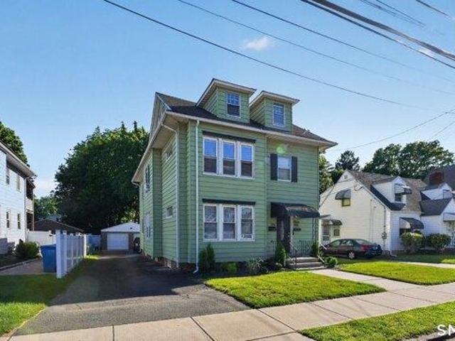 4 bedroom, Hamden CT 06514 104115642