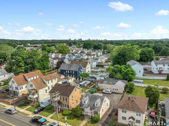 4 bedroom, Hamden CT 06514 104849318