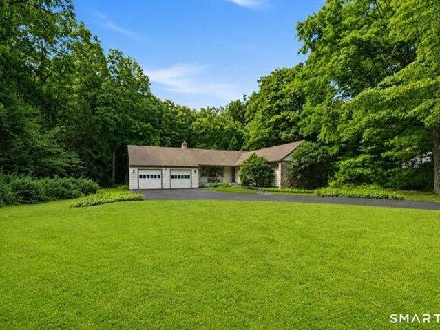 4 bedroom, Hamden CT 06514 105159159