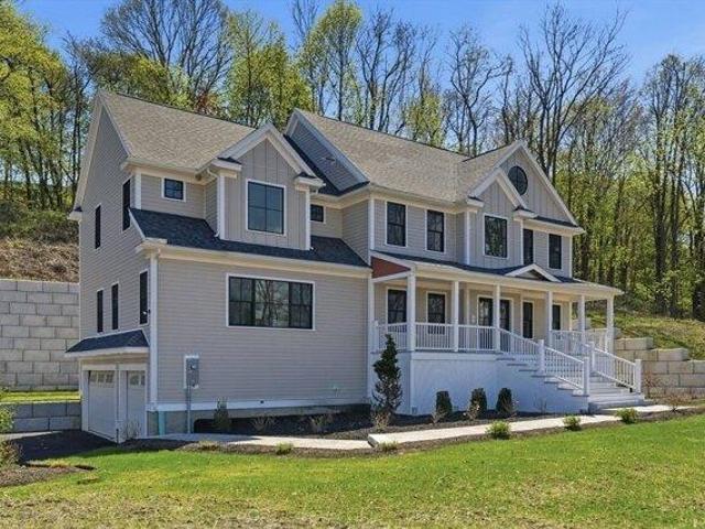 4 bedroom, Hamilton MA 01982 104513741