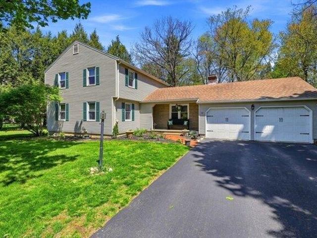 4 bedroom, Hampden MA 01036 102318591