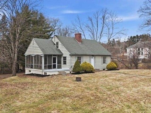 4 bedroom, Hampden MA 01036 LS102090152