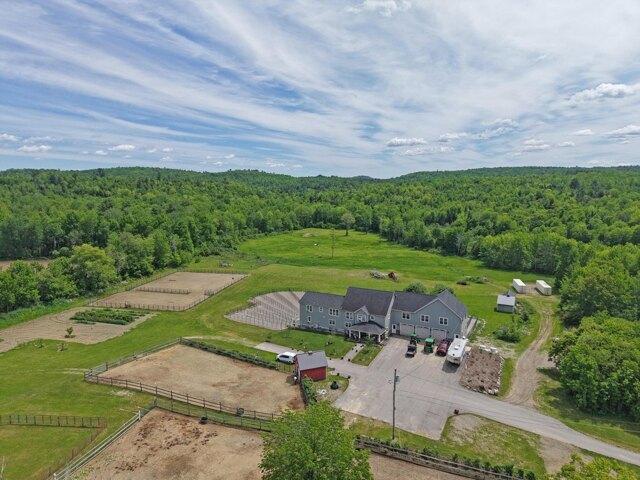 4 bedroom, Hampden ME 04444 104849796