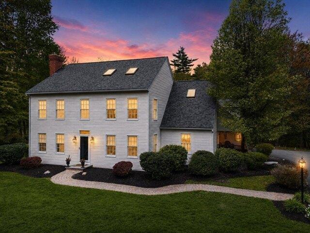4 bedroom, Hampstead NH 03841 LS102564623