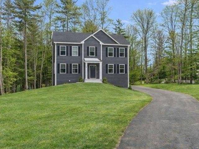 4 bedroom, Hampstead NH 03841 104788057