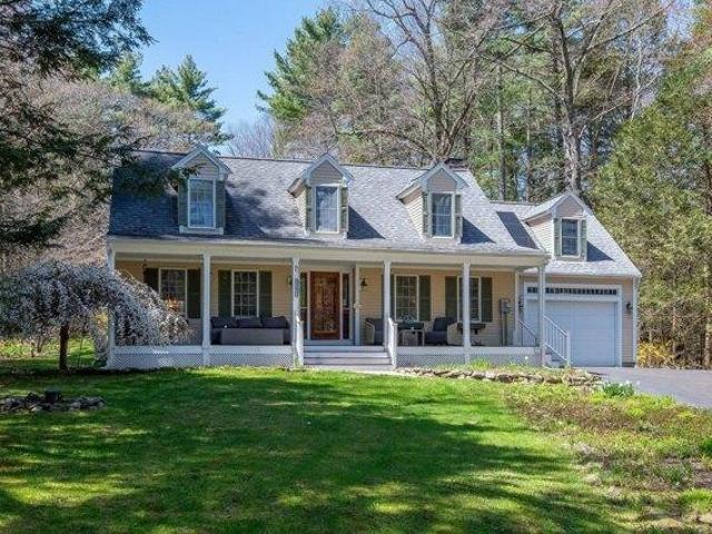 4 bedroom, Hampton Falls NH 03844 102258964