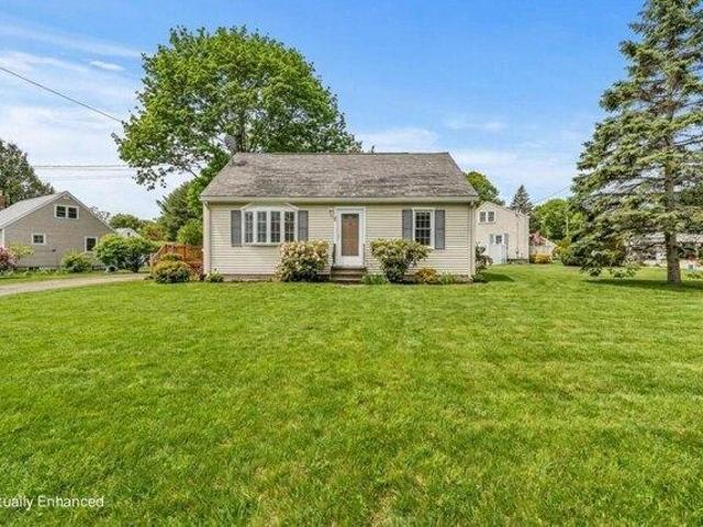 4 bedroom, Hampton NH 03842 LS102592467