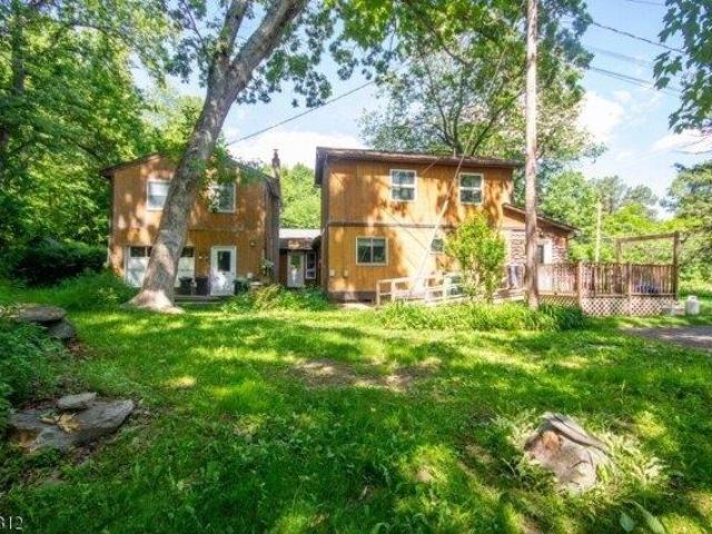 4 bedroom, Hampton NJ 07860 105206153