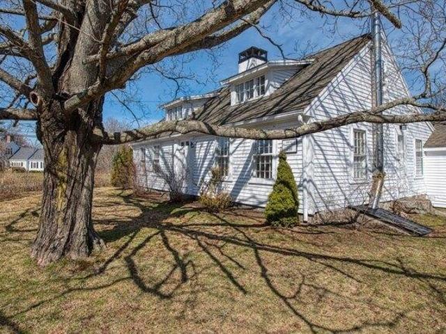 4 bedroom, Hanover MA 02339 102157702