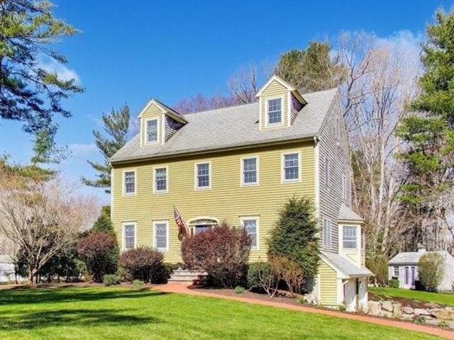 4 bedroom, Hanover MA 02339 104689234