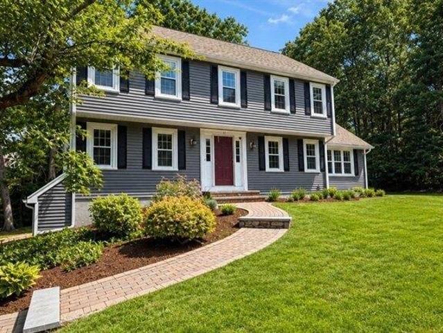 4 bedroom, Hanover MA 02339 105096406