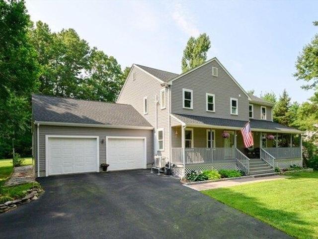 4 bedroom, Hanover MA 02339 105340713