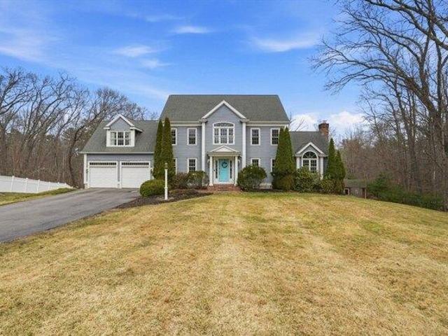 4 bedroom, Hanover MA 02339 LS102443874