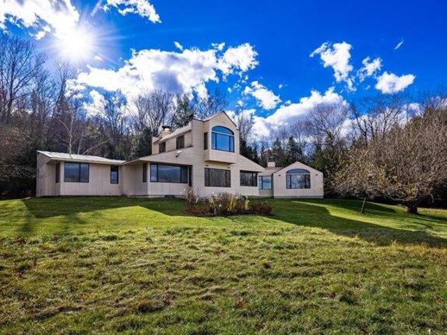 4 bedroom, Hanover NH 03755 105141212