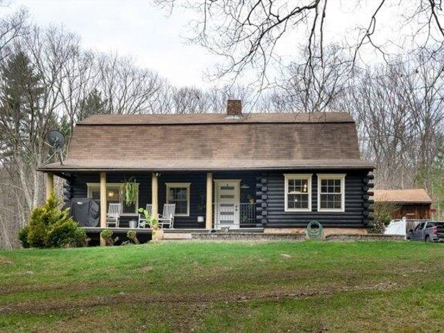 4 bedroom, Hardwick MA 01082 102369778