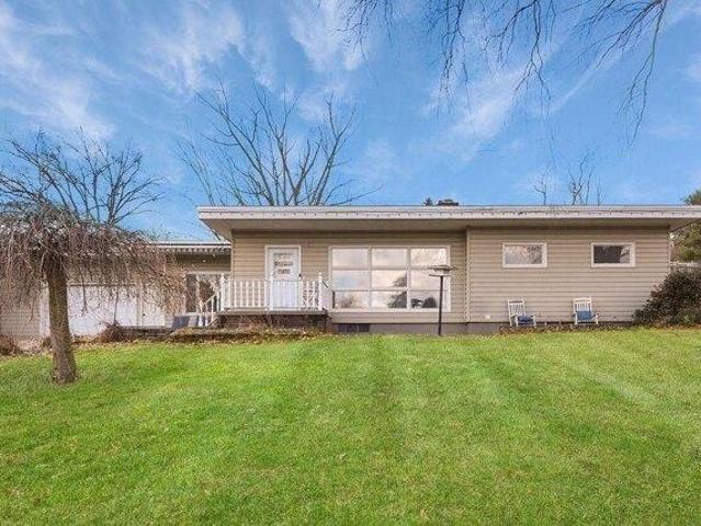 4 bedroom, Harmony PA 16037 103622853