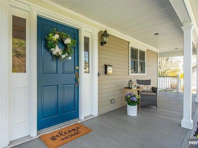 4 bedroom, Harrington Park NJ 07640 102728541