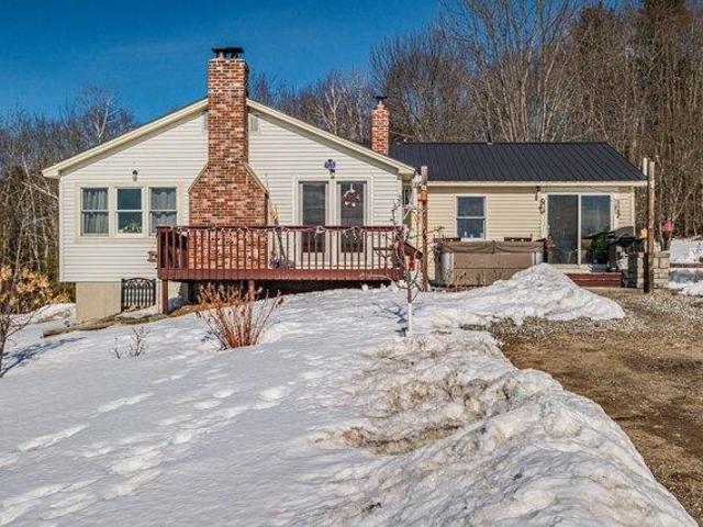 4 bedroom, Harrison ME 04040 103125493