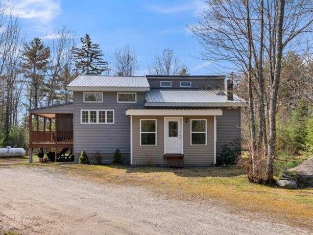 4 bedroom, Harrison ME 04040 LS102158498