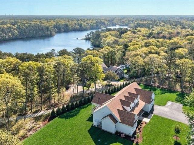 4 bedroom, Harwich MA 02645 104607743
