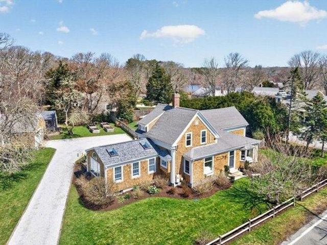4 bedroom, Harwich MA 02645 LS102443455